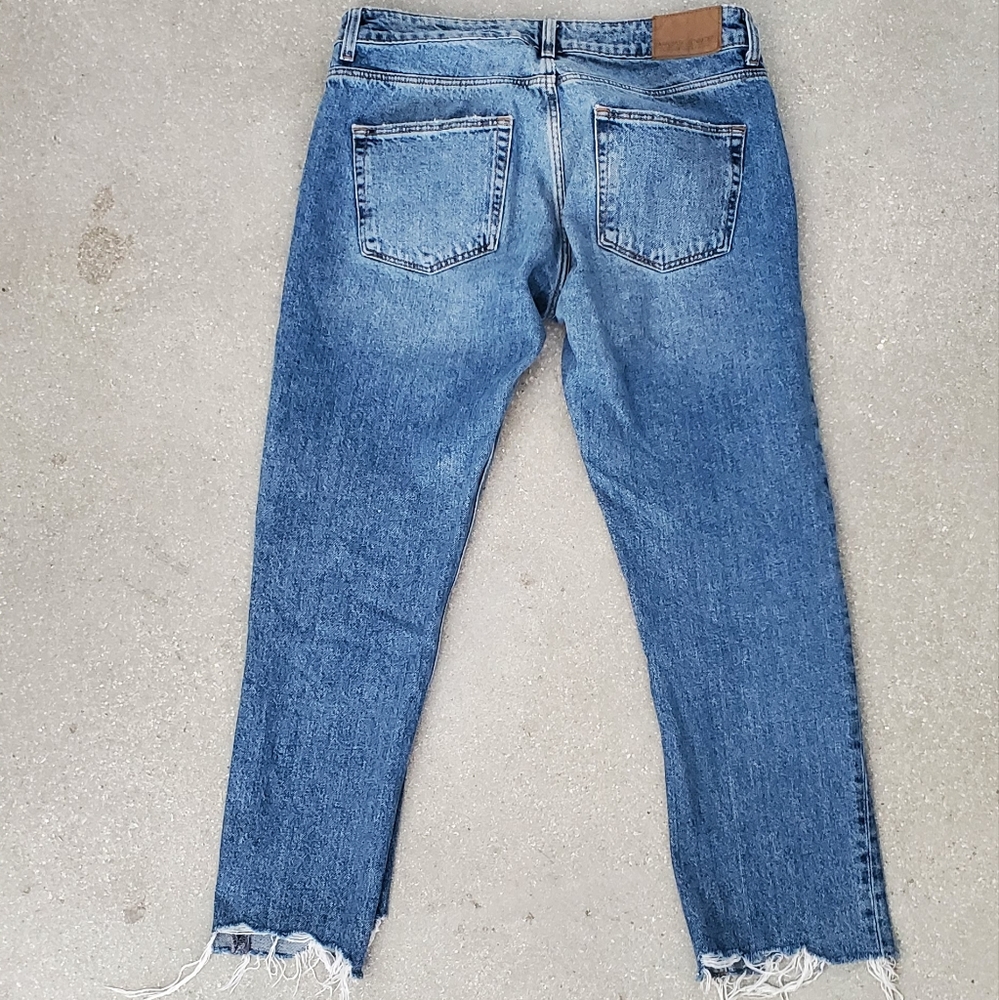 Zara Oversized Ripped Jeans - Gem